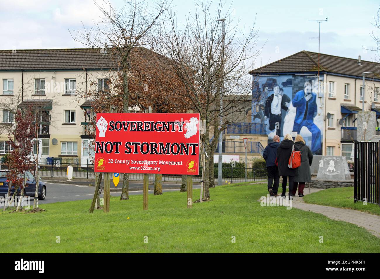 Free Derry Corner on Lecky Road in Derry Stock Photo - Alamy