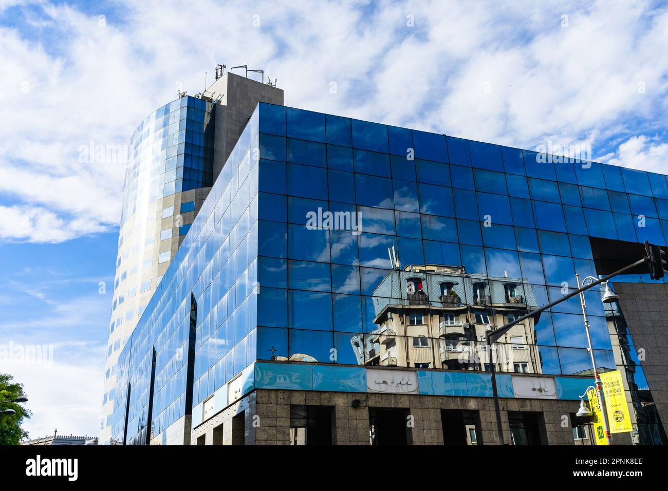 The city of Bucharest, architecture and old buildings in Bucharest ...