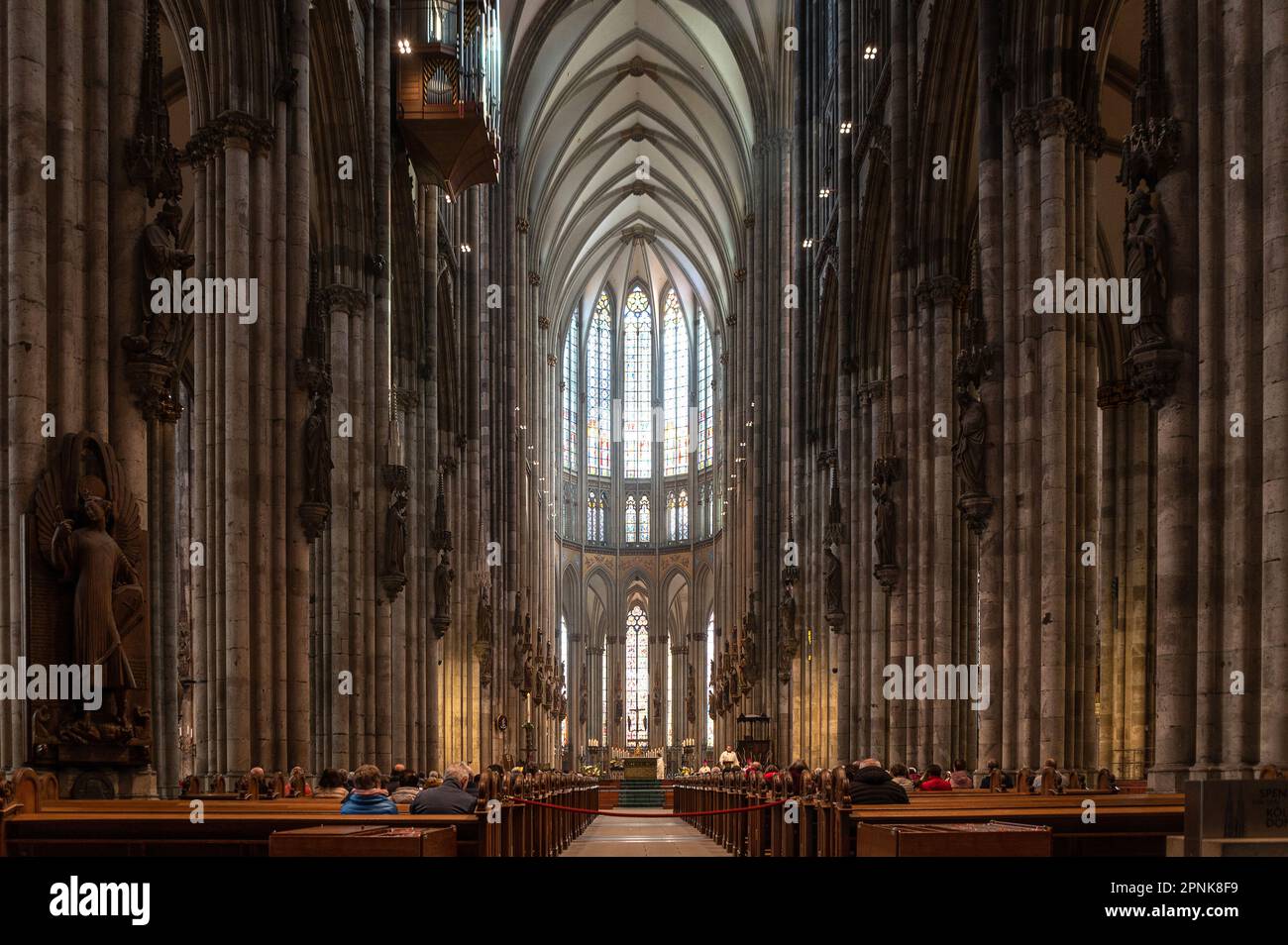 Mass culture hi-res stock photography and images - Alamy