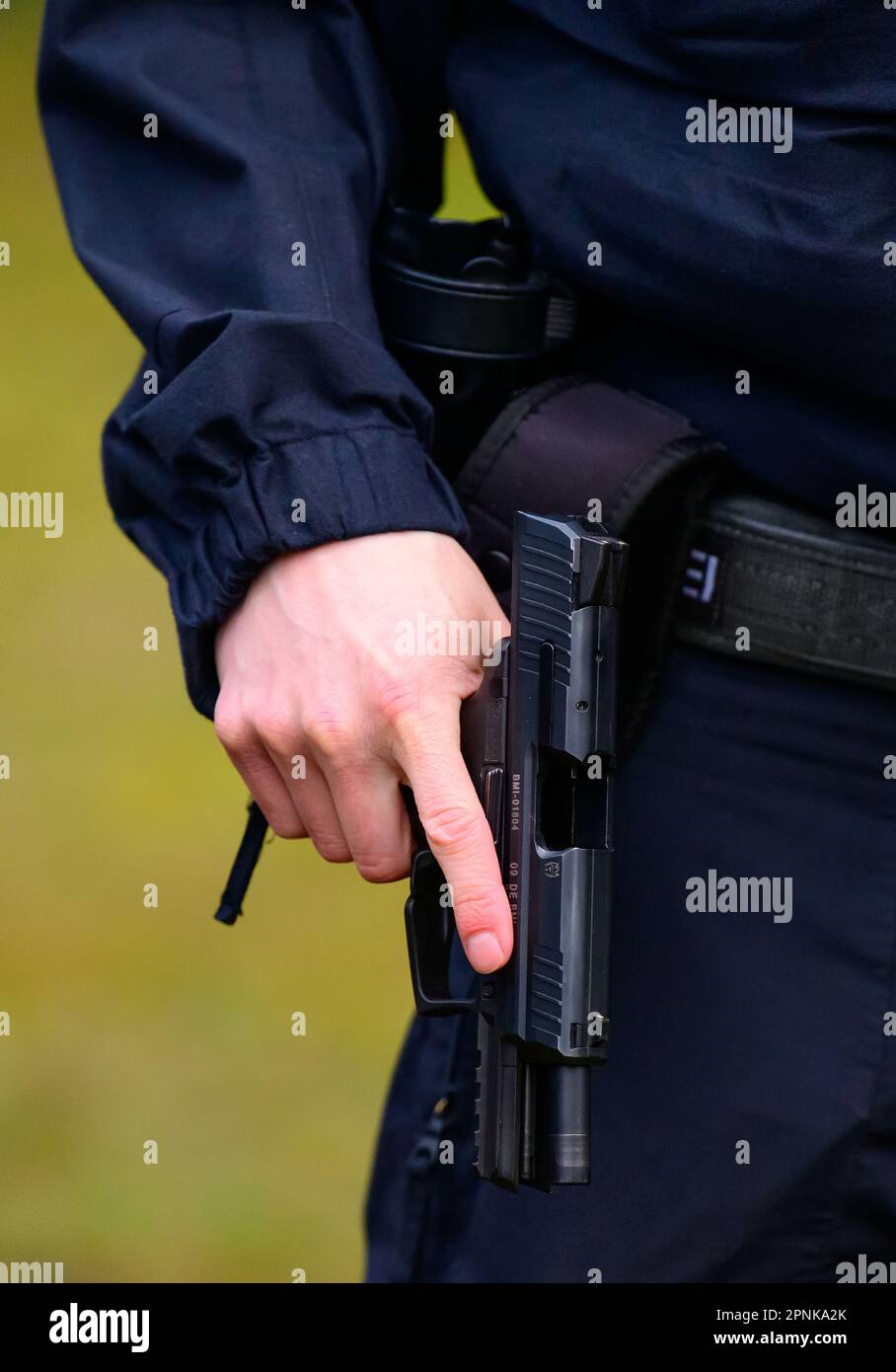 Weapon check hi-res stock photography and images - Alamy