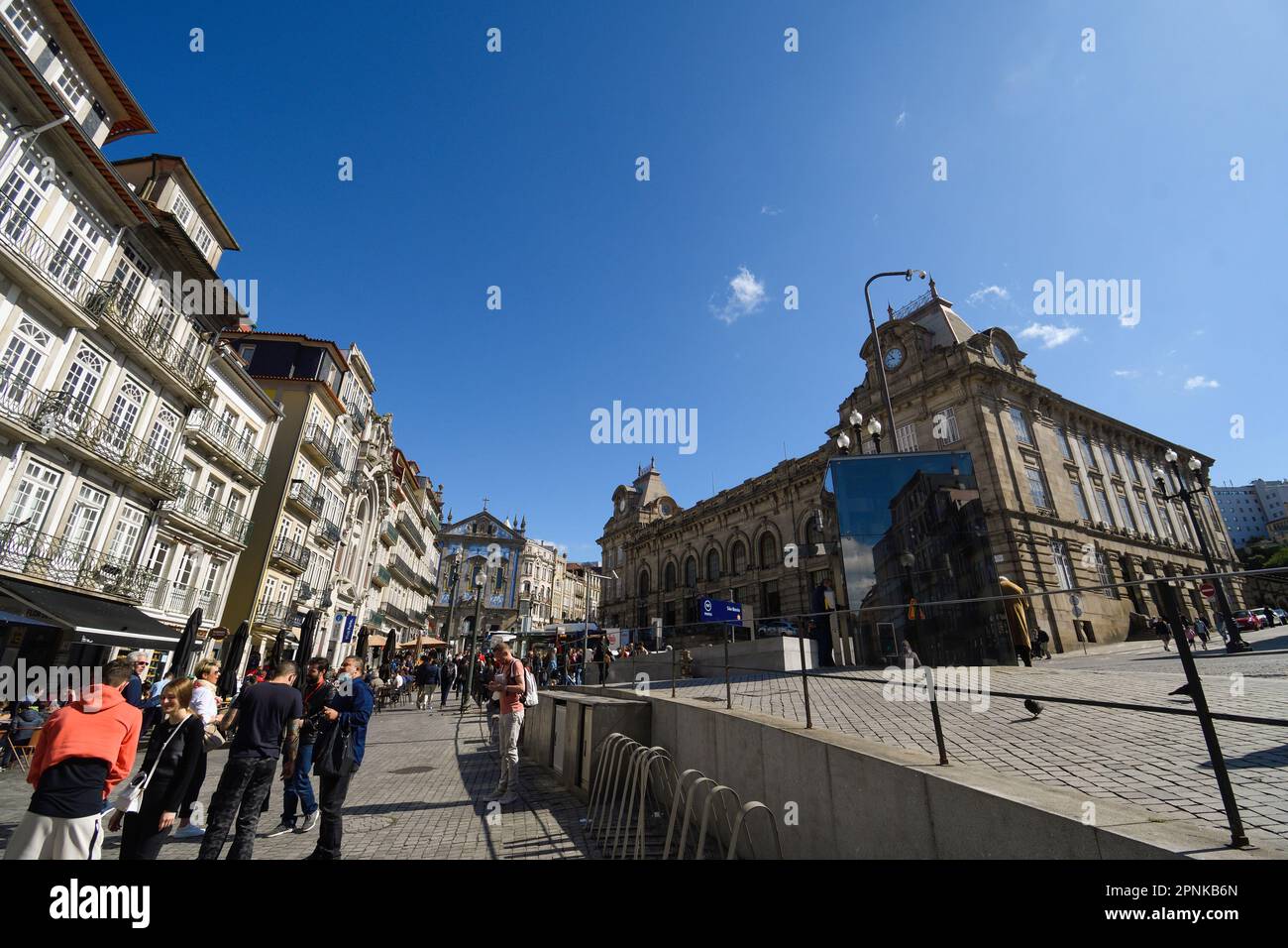 Sao Bento station in Porto Stock Photo - Alamy