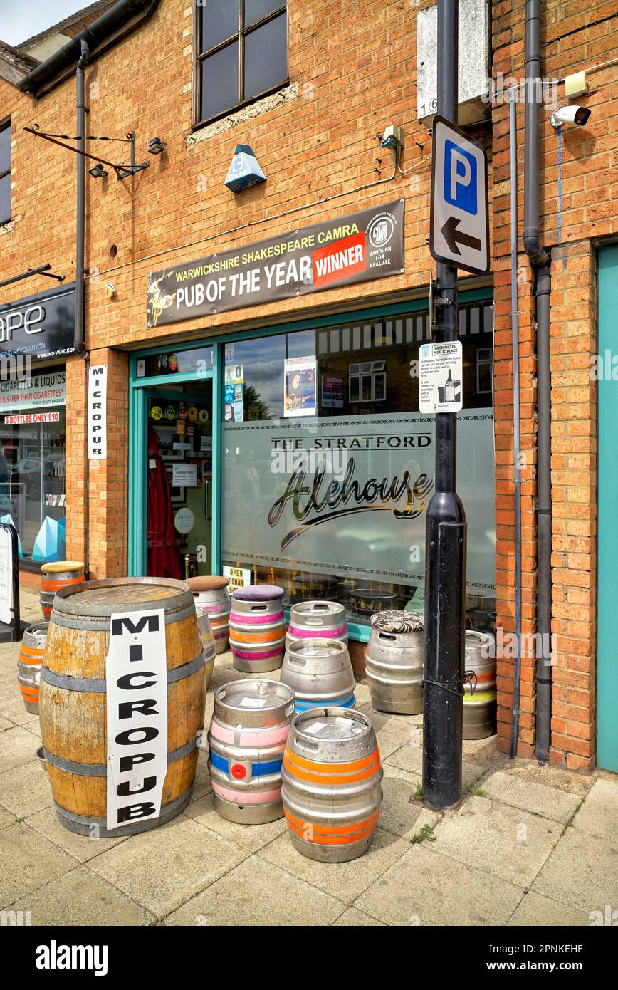 Micro pub England. Stratford upon Avon UK pubs Stock Photo - Alamy