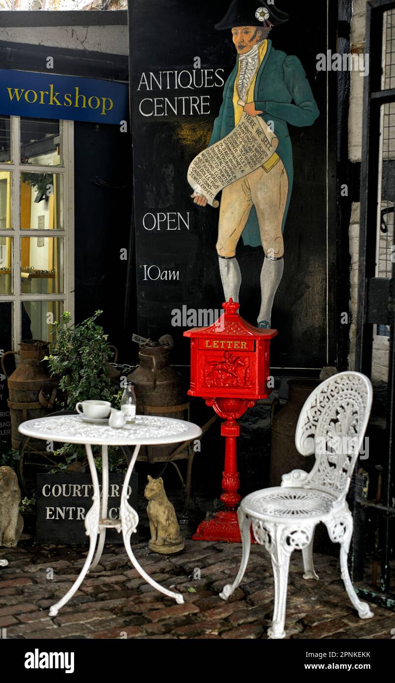 Antique centre entrance at Ely Street Stratford upon Avon England UK ...