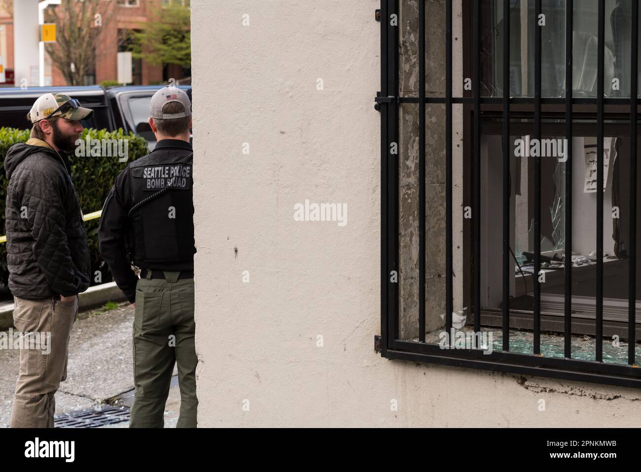 Fbi bomb squad hi-res stock photography and images - Alamy