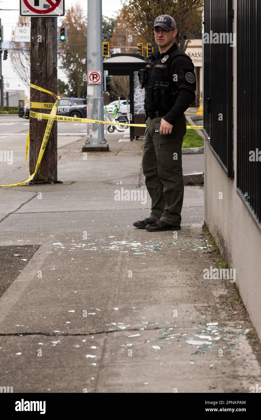 Fbi bomb squad hi-res stock photography and images - Alamy