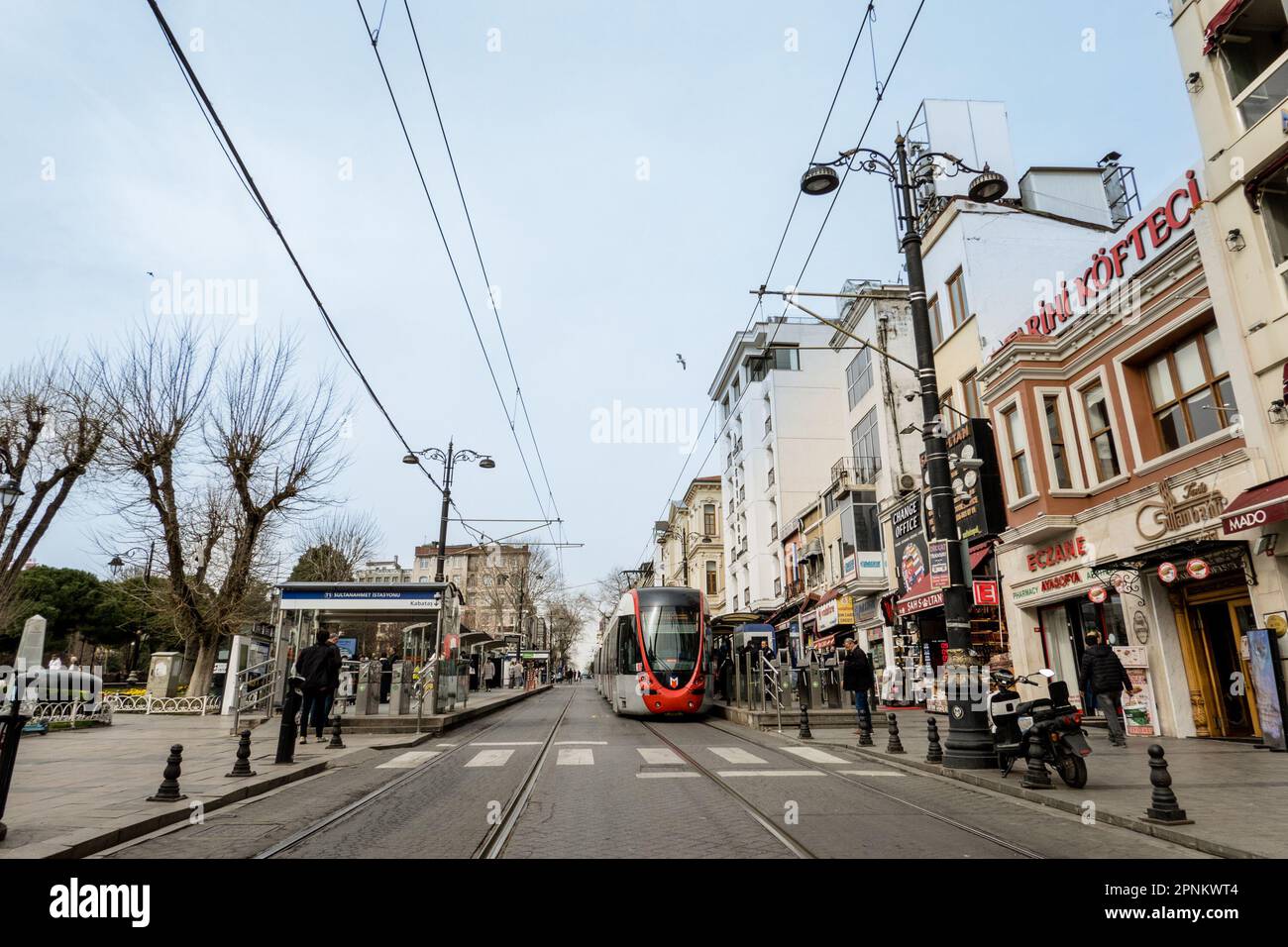 Daily life in Sultanahmet area of Istanbul, across from The Blue Mosque ...