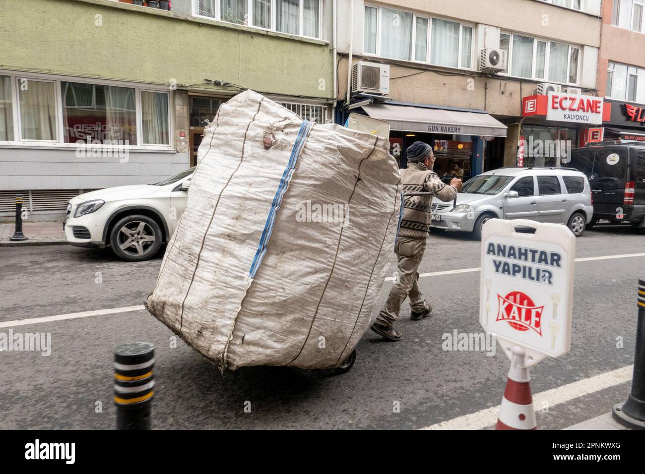 Turkish carts hi-res stock photography and images - Alamy