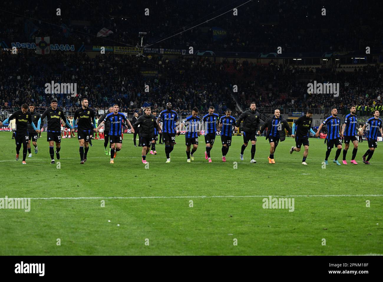 Inter milan team photo uefa hi-res stock photography and images - Alamy