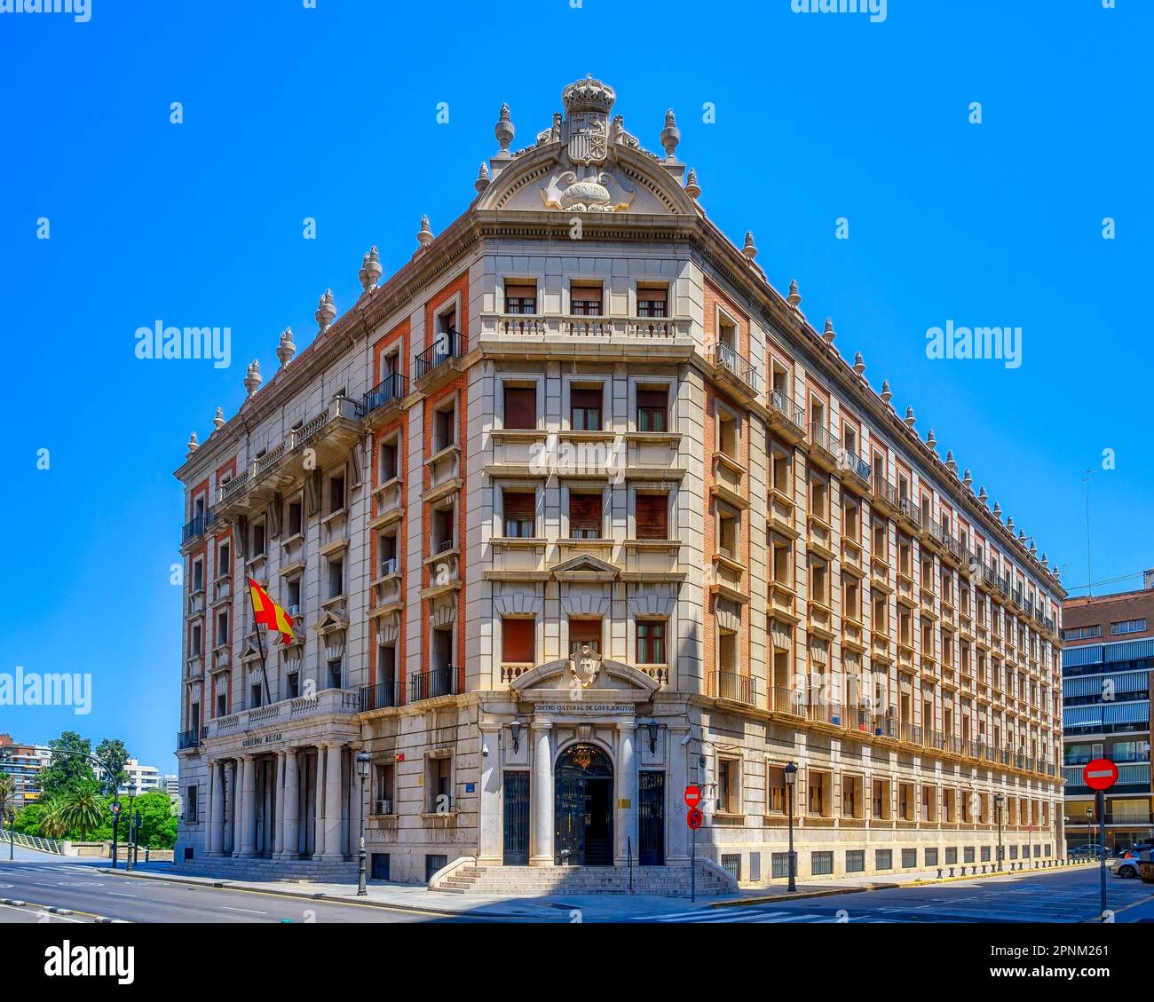 Centro Cultural de los Ejercitos, building exterior, Valencia, Spain ...