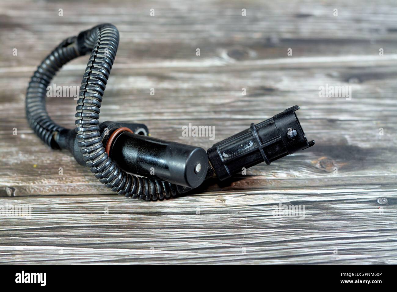 Crankshaft position sensor, A crank sensor (CKP), an electronic device ...