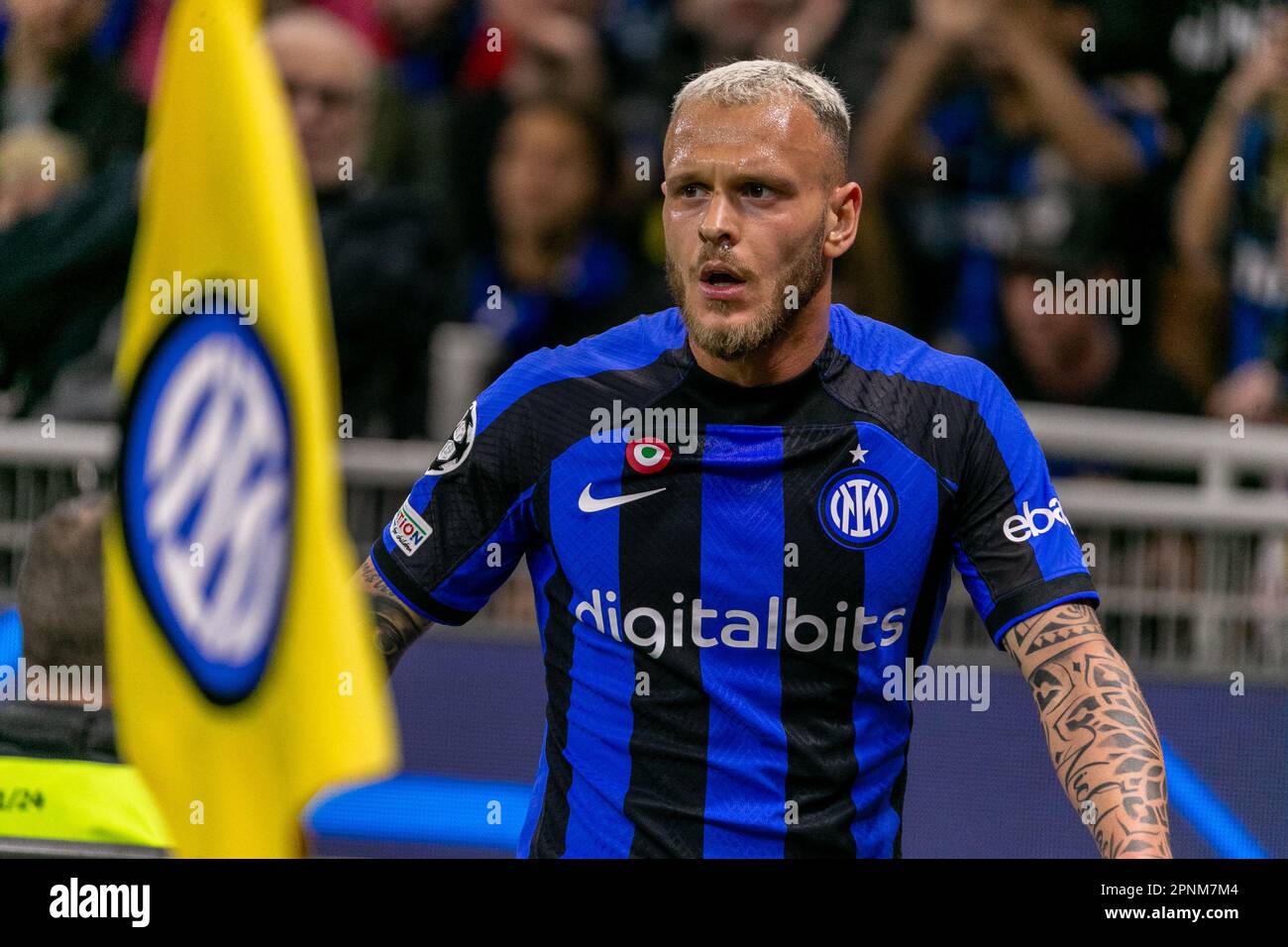 Federico dimarco inter hi-res stock photography and images - Alamy