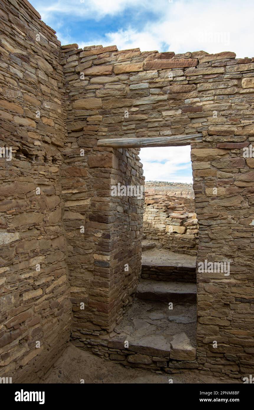 Chaco canyon brick wall hi-res stock photography and images - Alamy