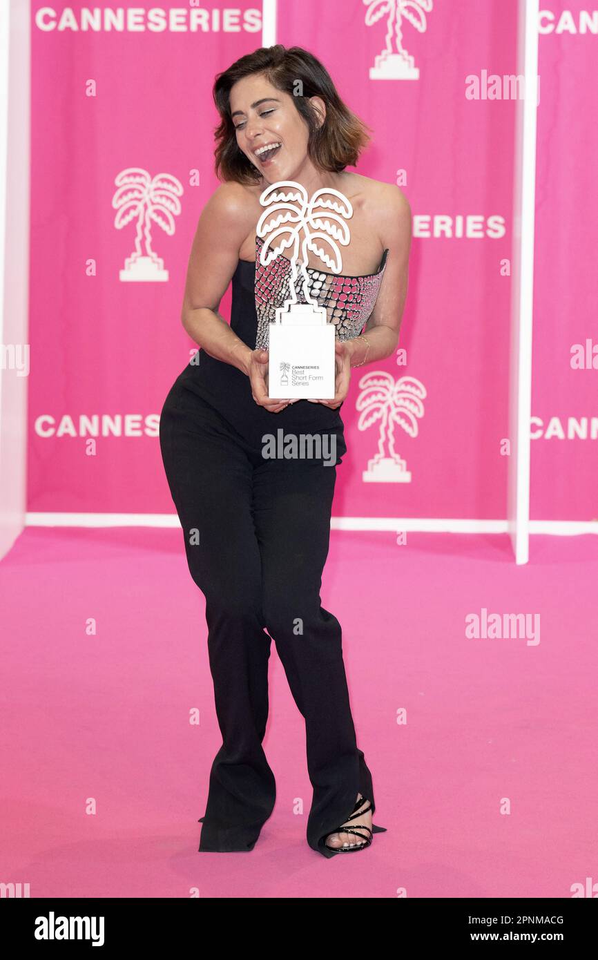 Cannes, France. 20th Apr, 2023. Maria Leon poses with the Best Short ...