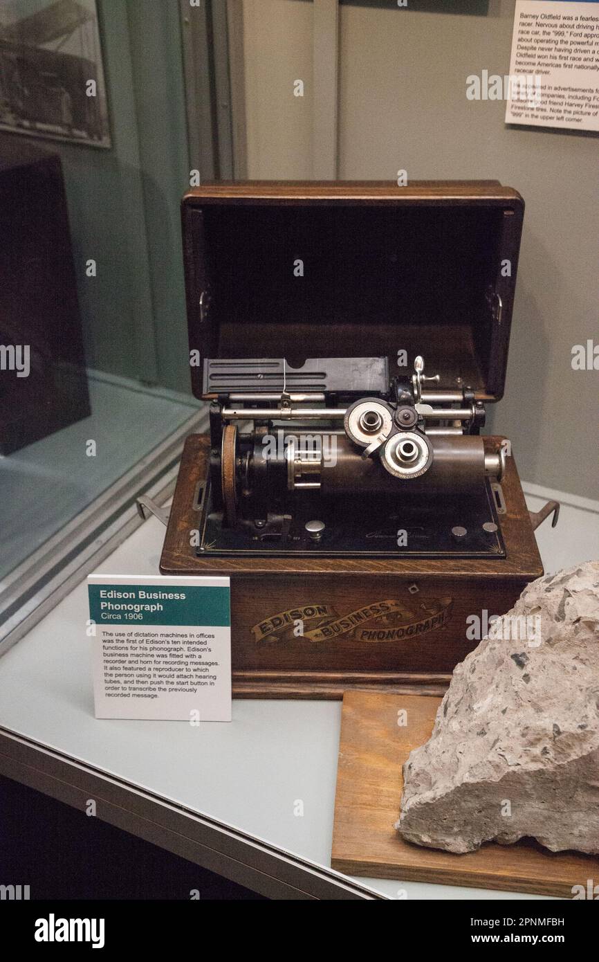 Fort Myers, Florida – April 8, 2023: Edison Business Phonograph 1906 at ...