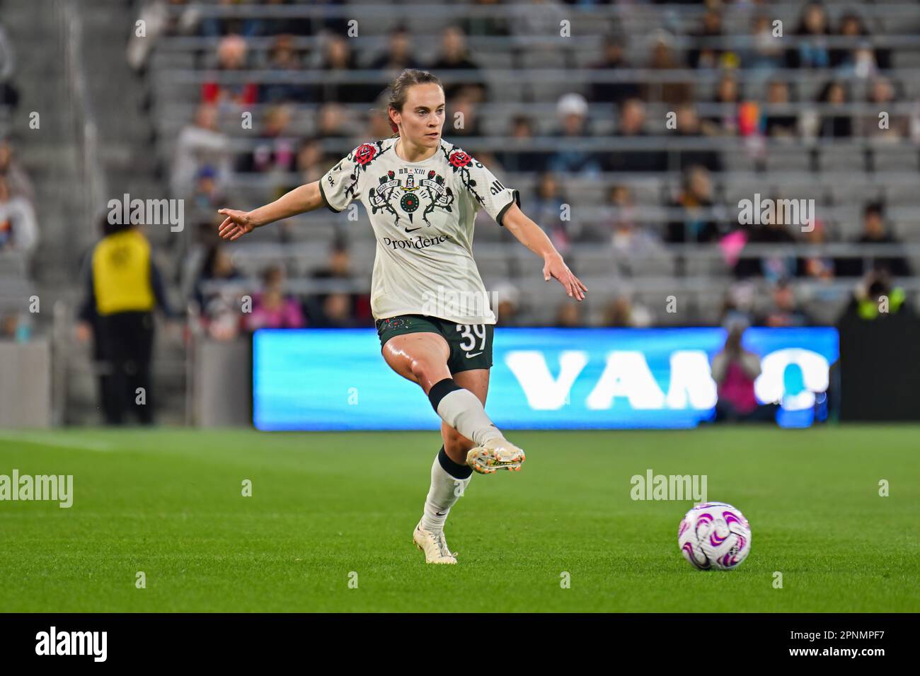 San Diego, California, USA. 19th Apr, 2023. Portland Thorns defender ...