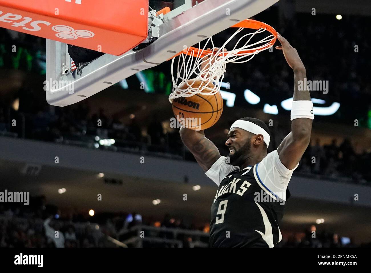 Milwaukee Bucks' Bobby Portis dunks against the Miami Heat during the ...
