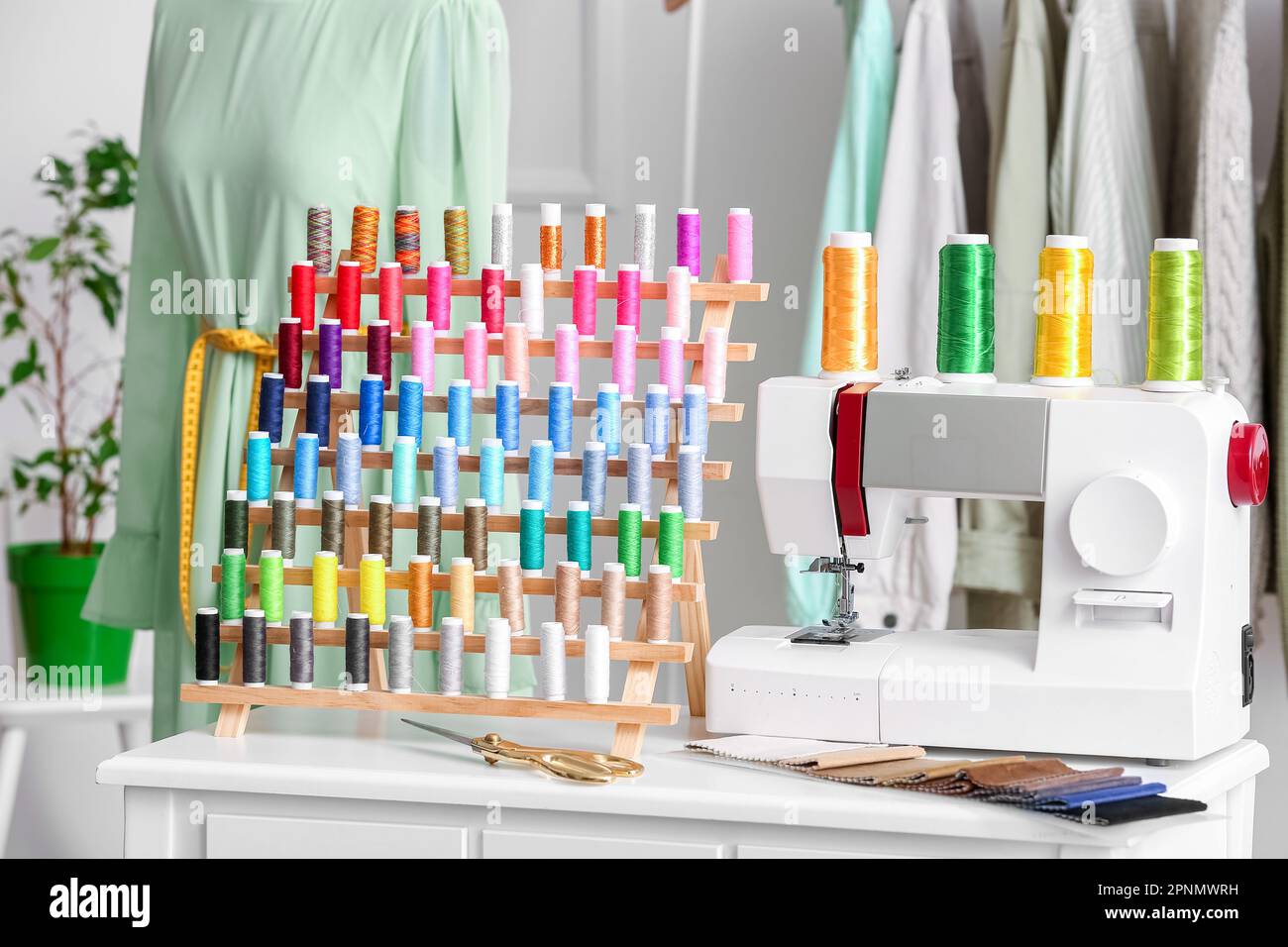 Sewing machine thread stand in hi-res stock photography and images - Alamy