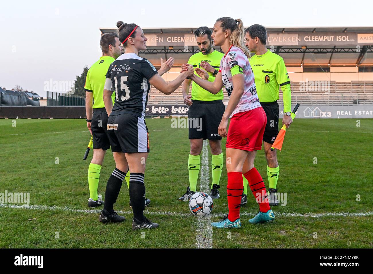 Lieselot De Kegel (15) of Aalst , assistant referee Yannick Wouters ...