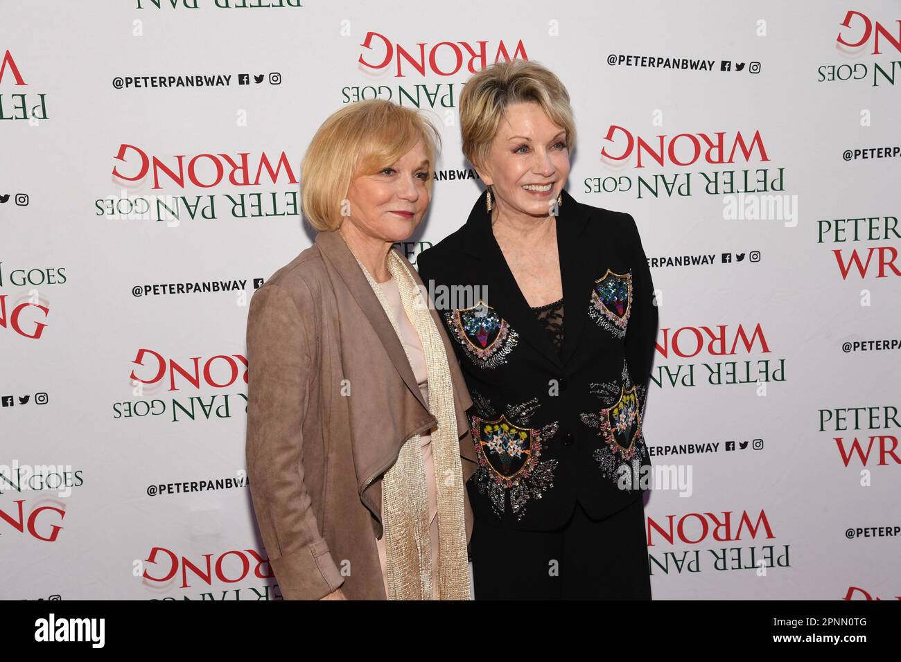 Peter Pan Cathy Rigby Cast