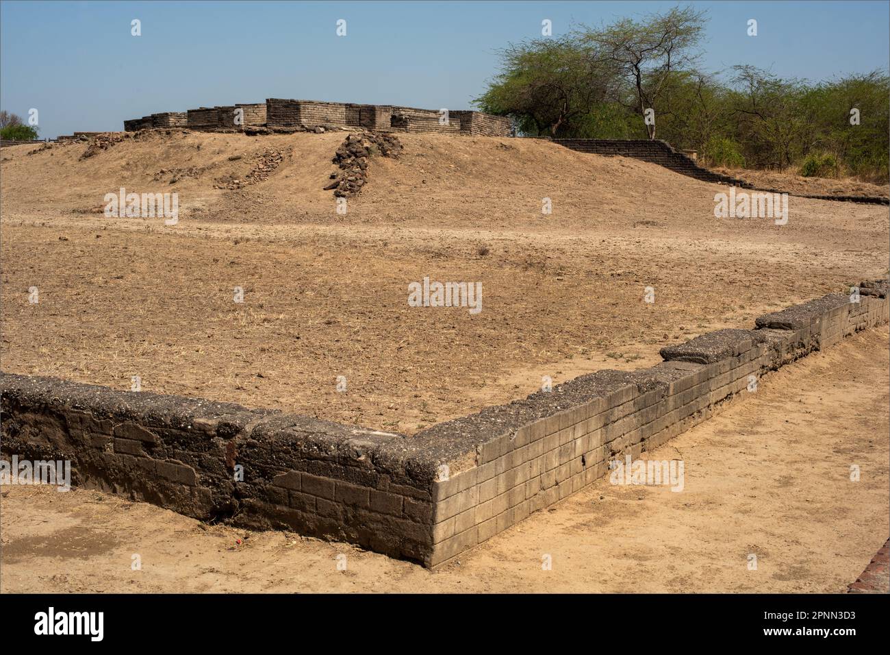 The warehouse of lothal hi-res stock photography and images - Alamy