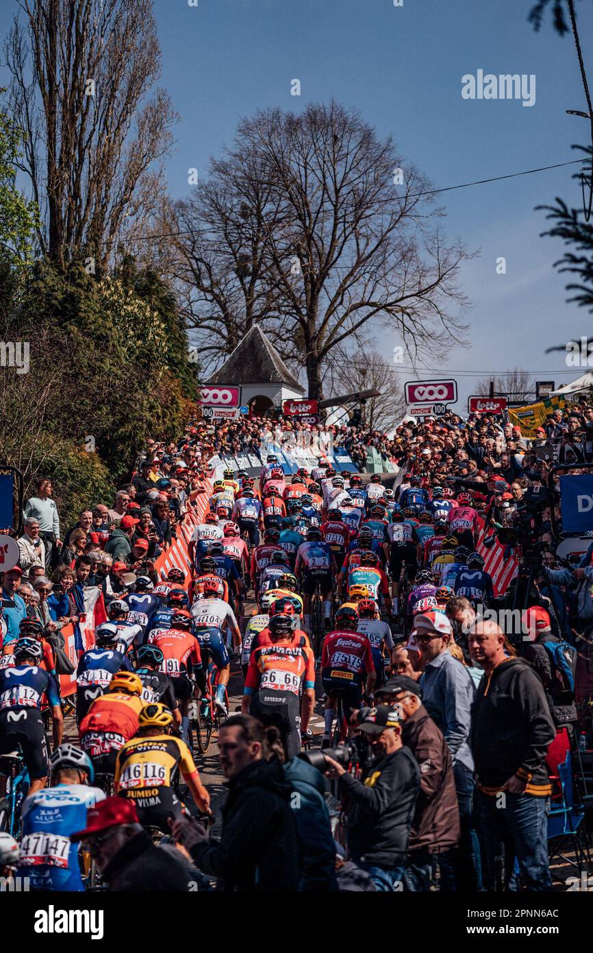 Picture by Zac Williams/SWpix.com- 19/04/2023 - Cycling - 2023 Fleche ...