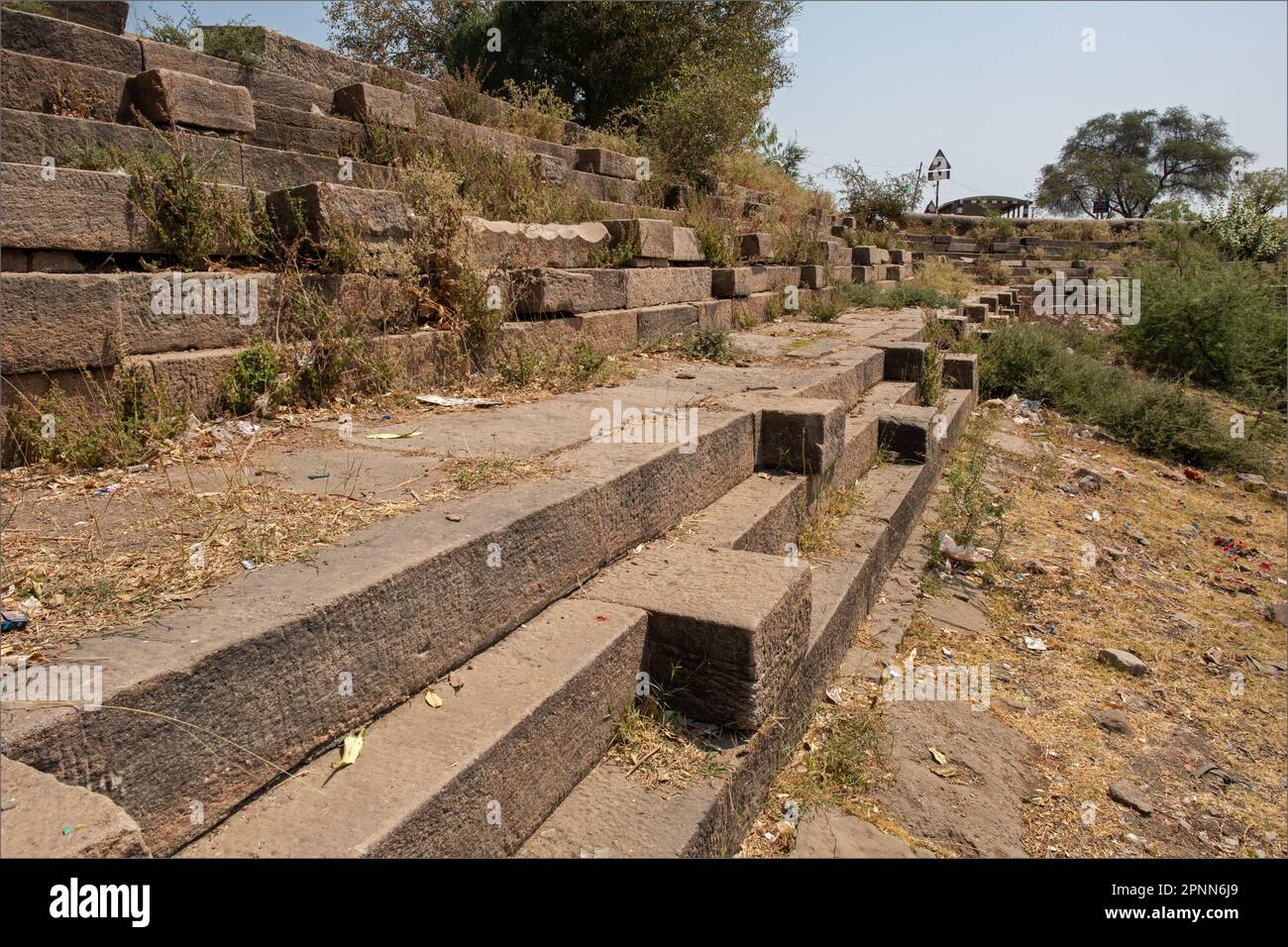 Ten talav temple hi-res stock photography and images - Alamy
