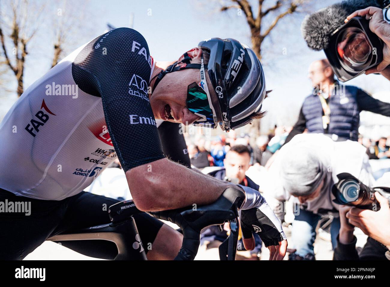 Picture by Zac Williams/SWpix.com- 19/04/2023 - Cycling - 2023 Fleche Wallone - Tadej Pogacar ...