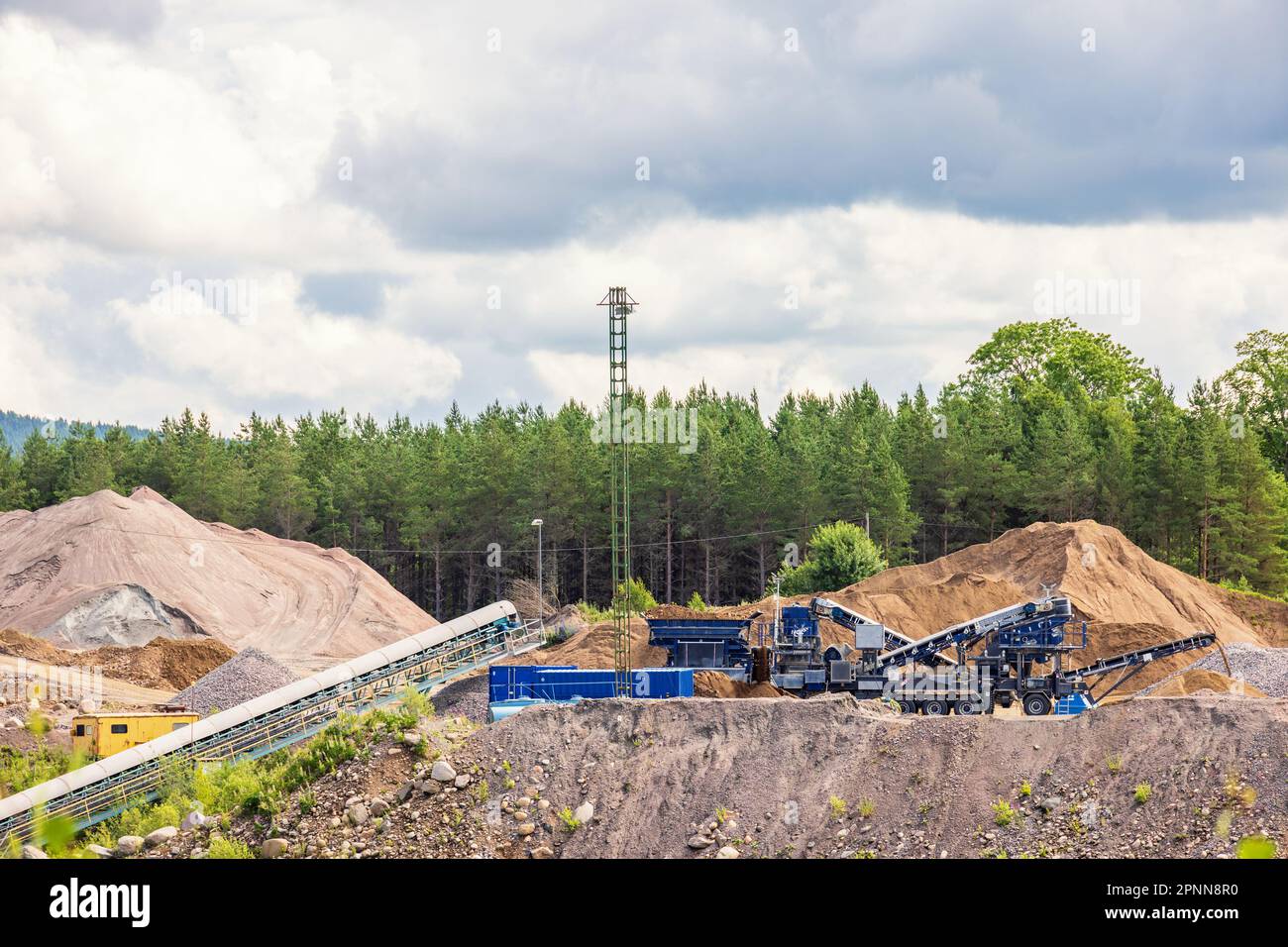 Crushing plant in a open-pit Stock Photo - Alamy