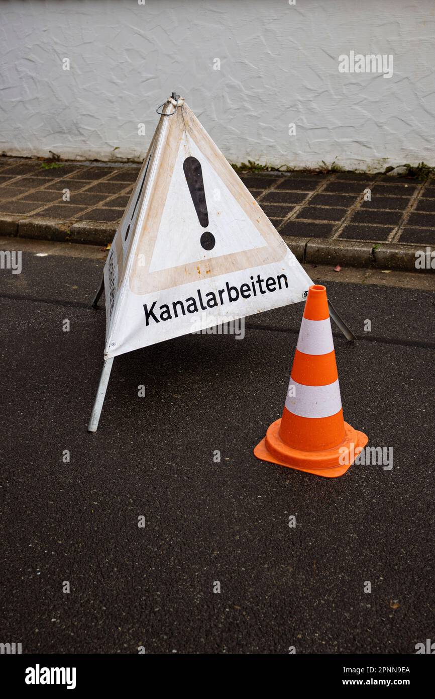 An isolated triangular warning sign with an exclamation point symbol in ...