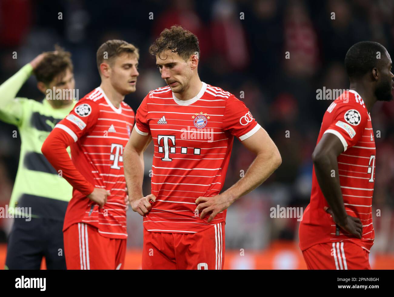 EnttŠuschung nach dem Aus Leon Goretzka of FC Bayern Muenchen Josip ...
