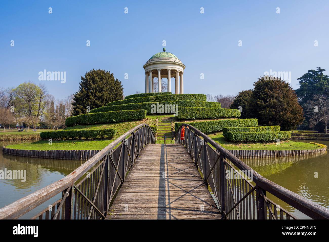 Monopteral circular temple, Querini park, Vicenza, Veneto, Italy Stock ...