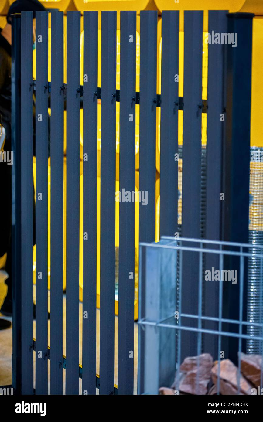 Fencing element hi-res stock photography and images - Alamy