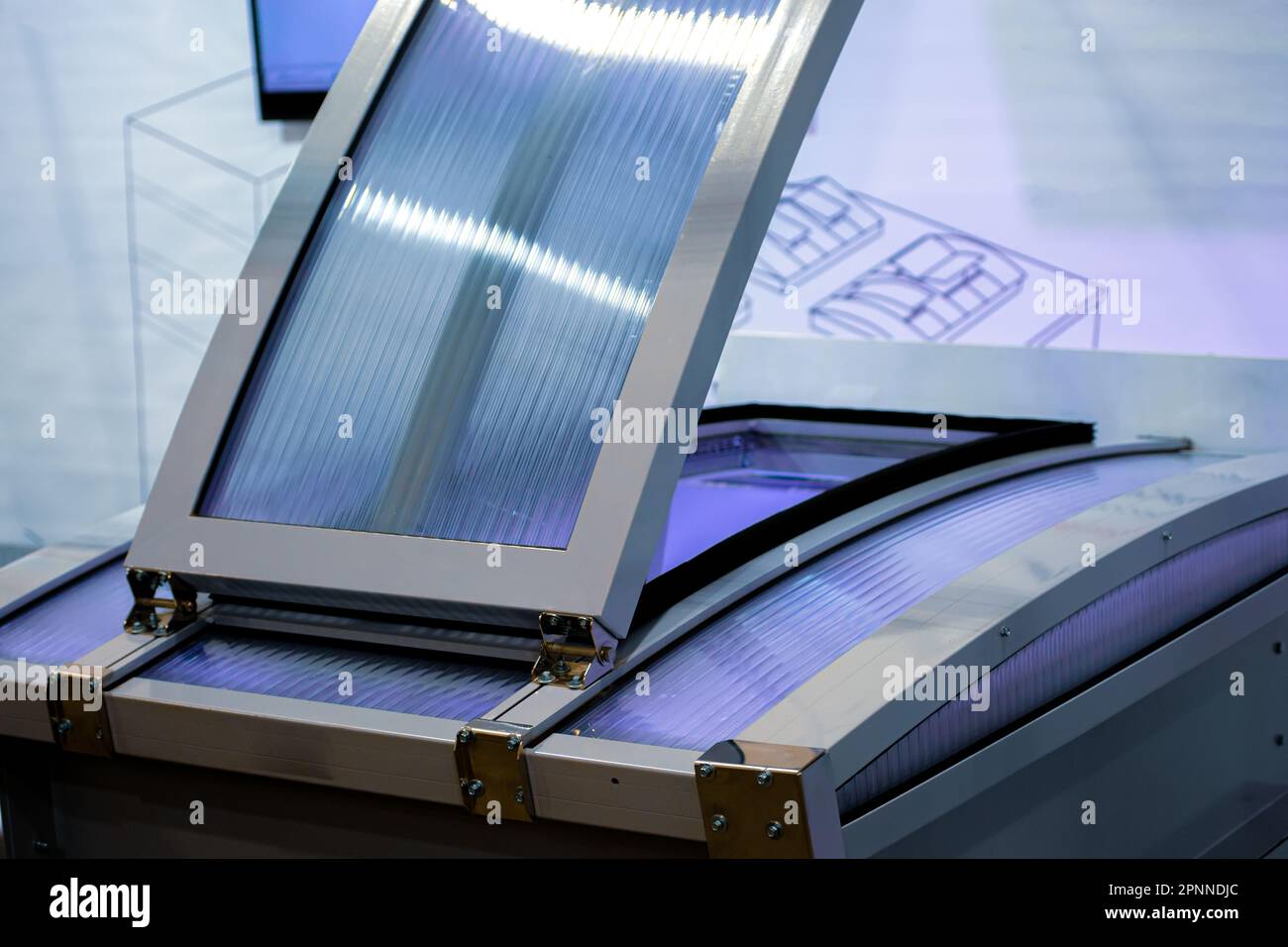 Arched skylight hi-res stock photography and images - Alamy