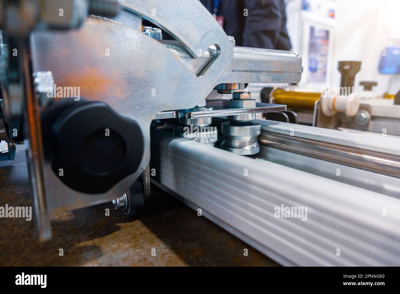 Roller movement on guide rails Stock Photo - Alamy