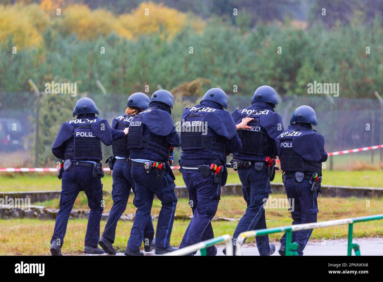Bwtex Exercise Police And Bundeswehr Rehearse The Fight Against