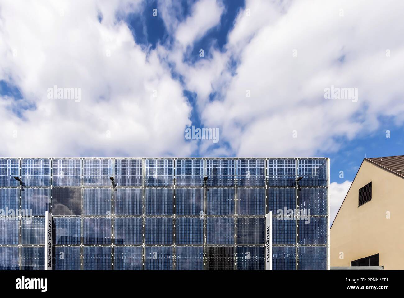 Car modules hi-res stock photography and images - Alamy