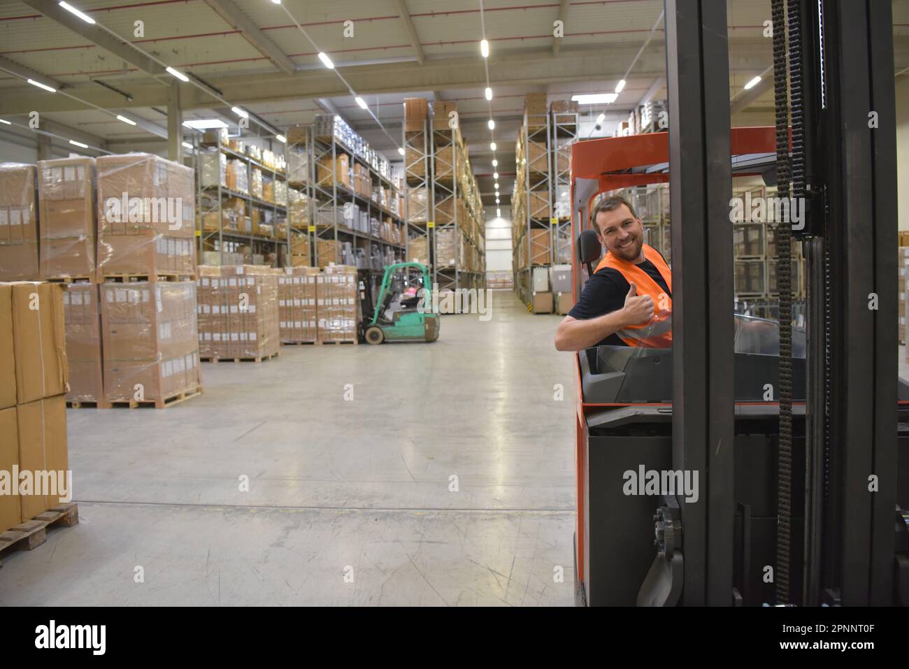 Merchandise transportation hi-res stock photography and images - Alamy
