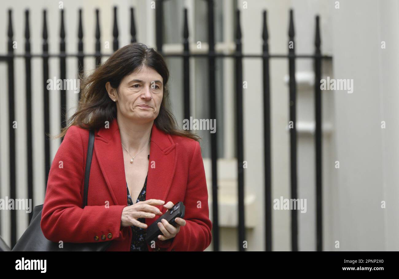 Downing street head of operations hi-res stock photography and images ...