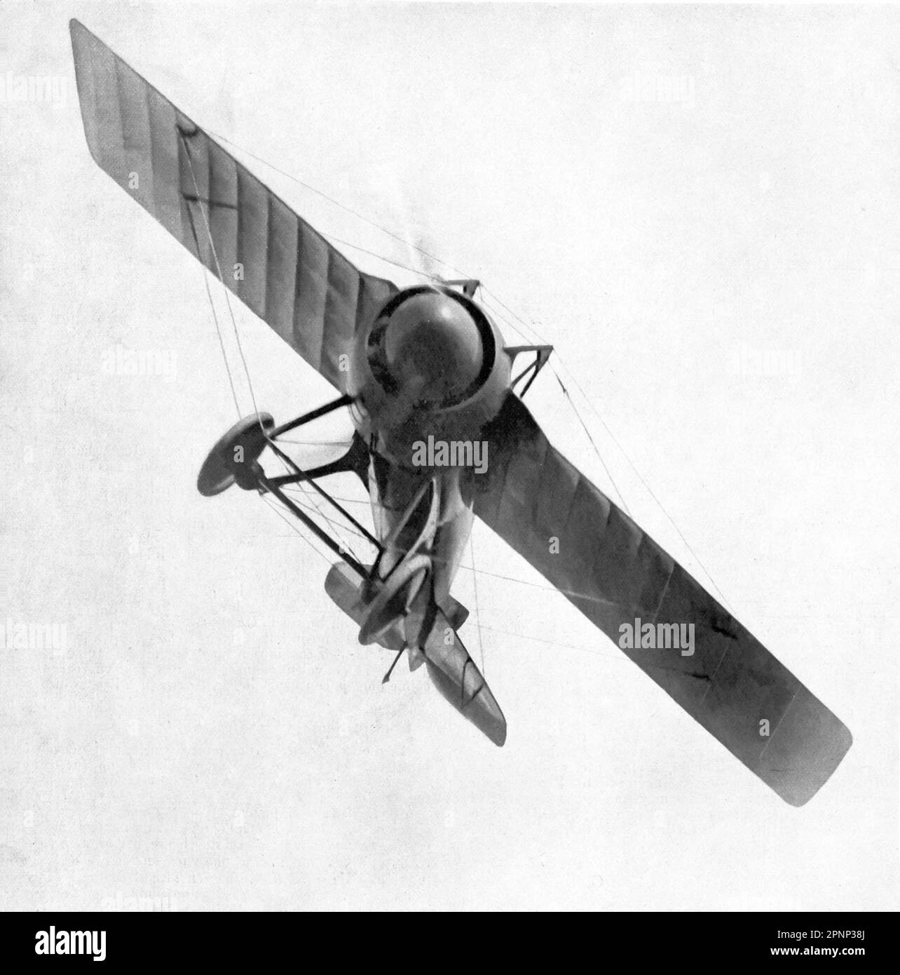 Maurice Prévost flies his Deperdussin Monocoque Stock Photo - Alamy