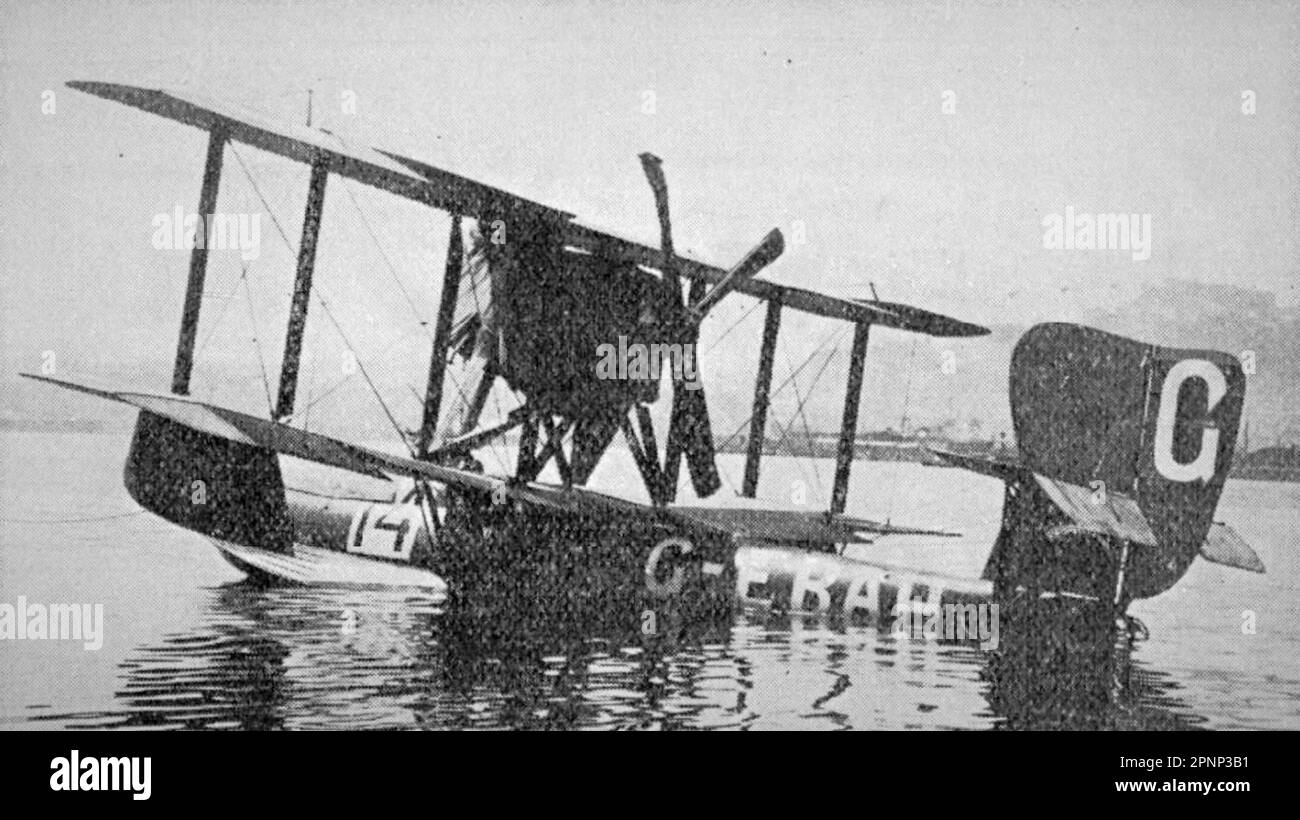Supermarine Sea Lion II photo from L'Aerophile October,1922 Stock Photo ...