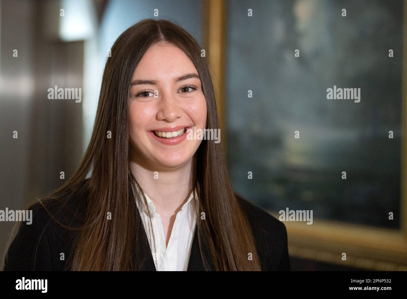 2023 04 hi-res stock photography and images - Alamy