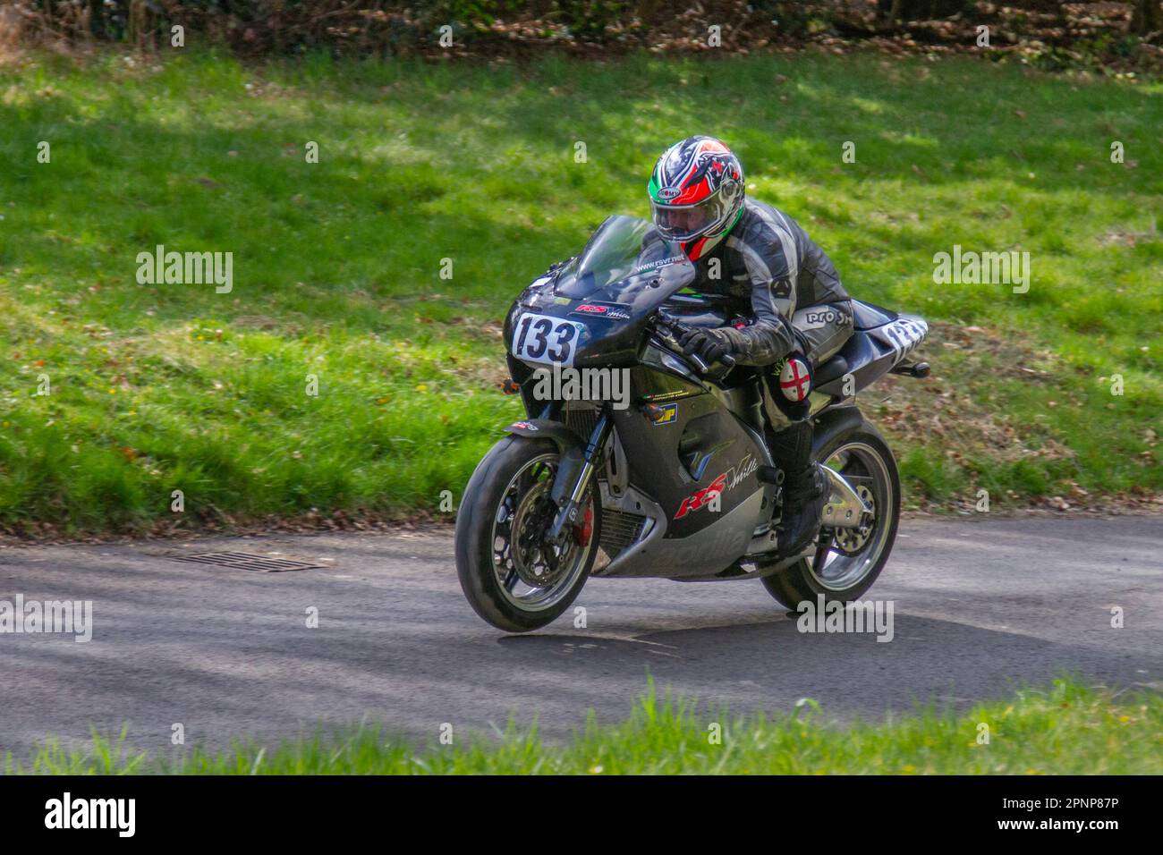 Bike No. 133 Billy Aldred riding a 2000 Aprilia Milli 1000cc Superbike ...