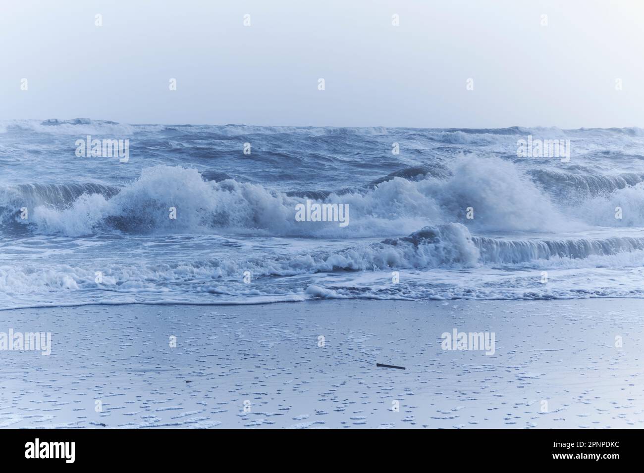 Japan waves hi-res stock photography and images - Alamy