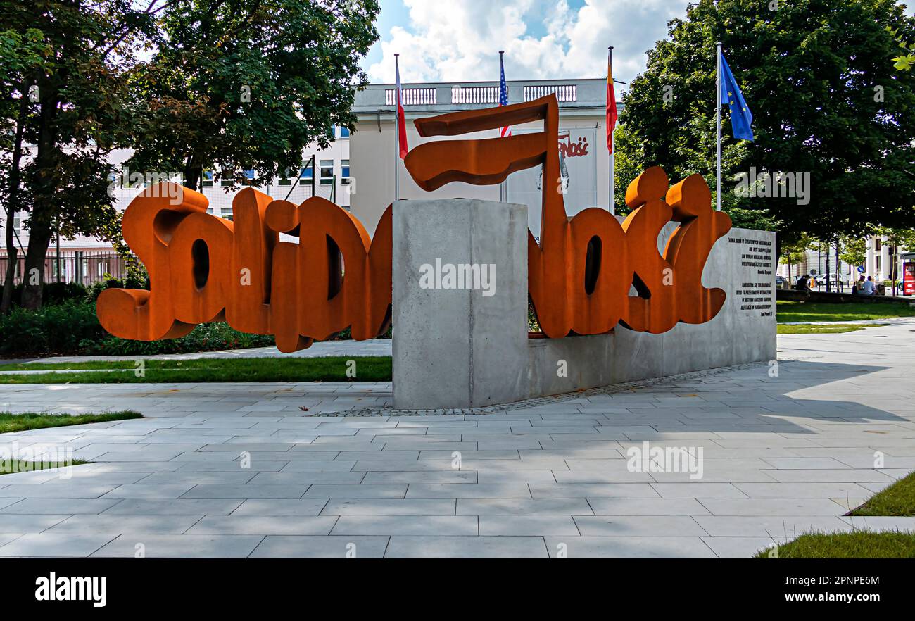 Solidarnosc denkmal hi-res stock photography and images - Alamy
