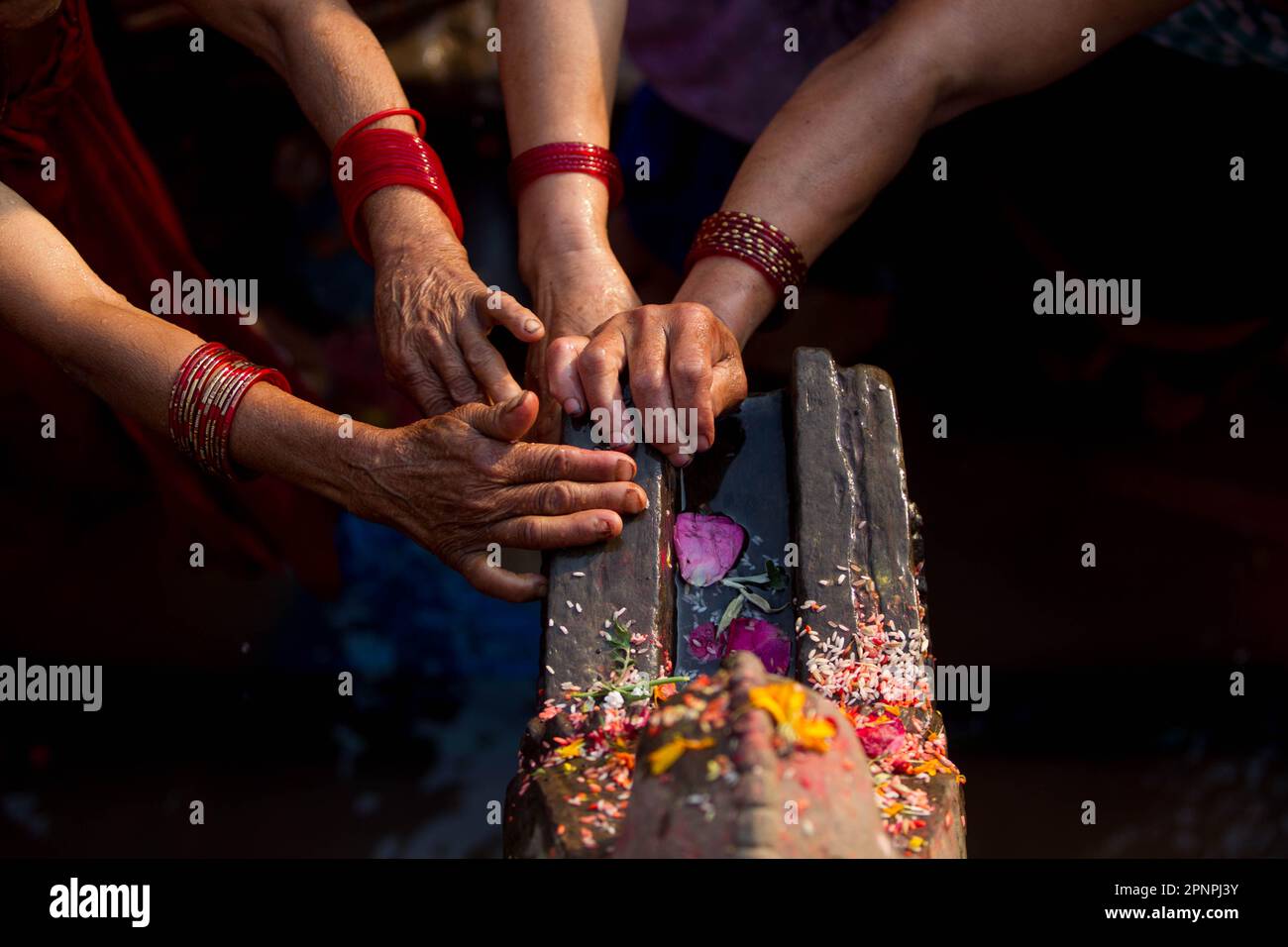 Kathmandu, Nepal. 20th Apr, 2023. People pay homage to their departed ...