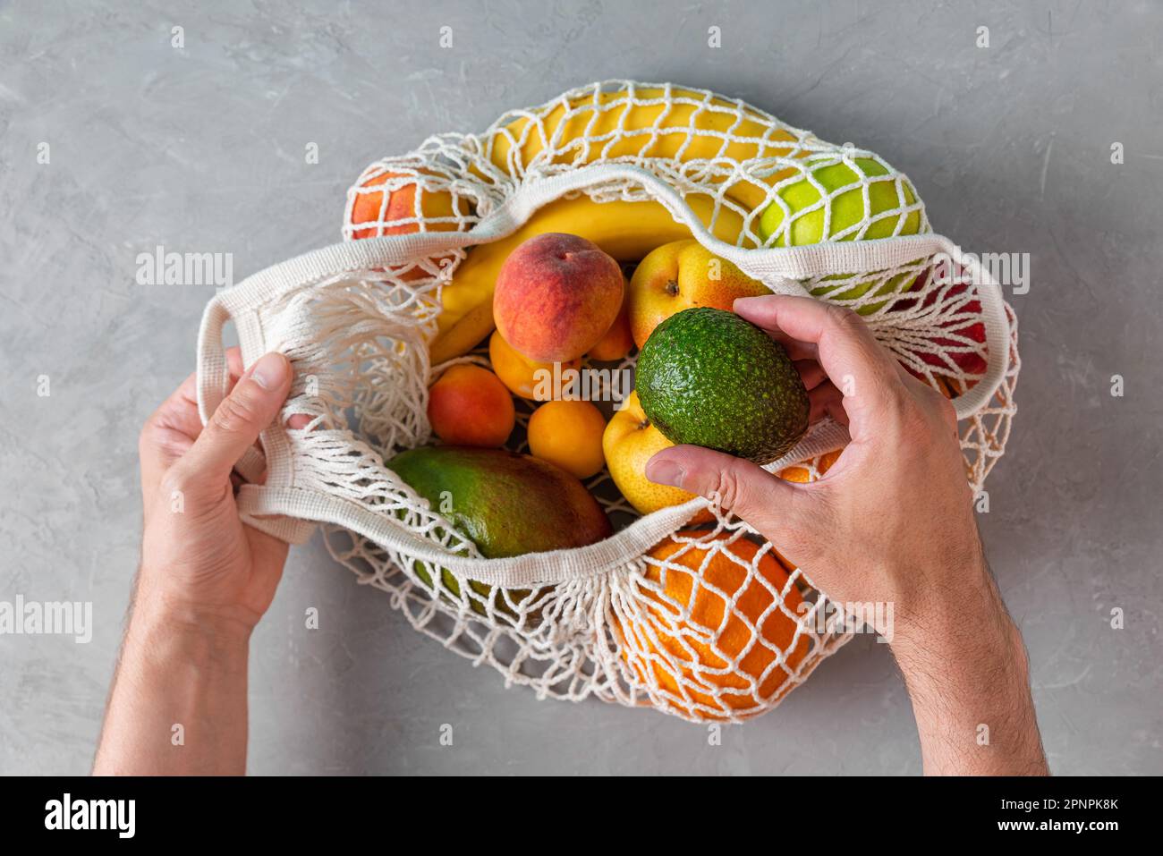 Reusable plastic bag grocery delivery hi-res stock photography and ...