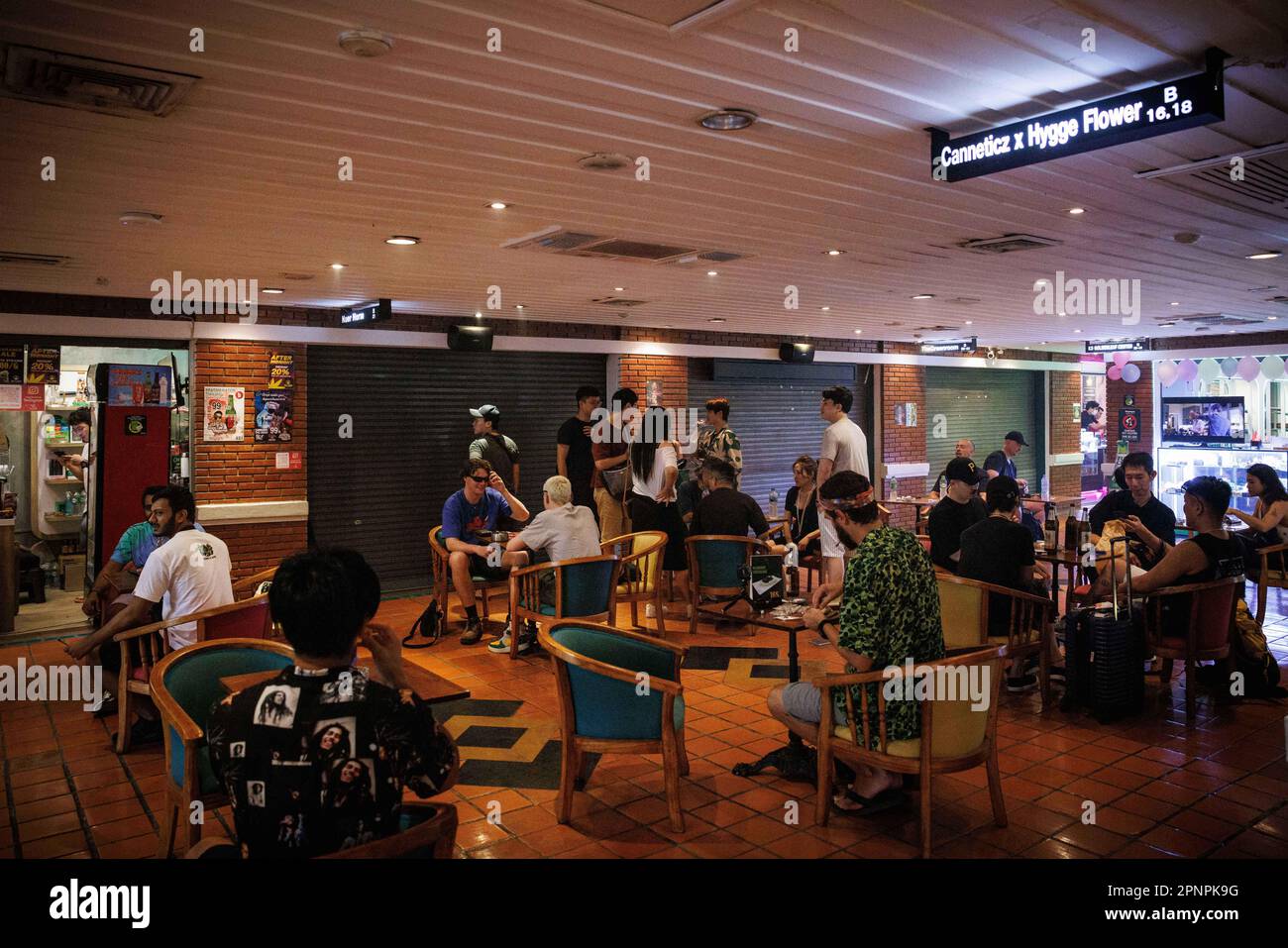 Plantopia hi-res stock photography and images - Alamy