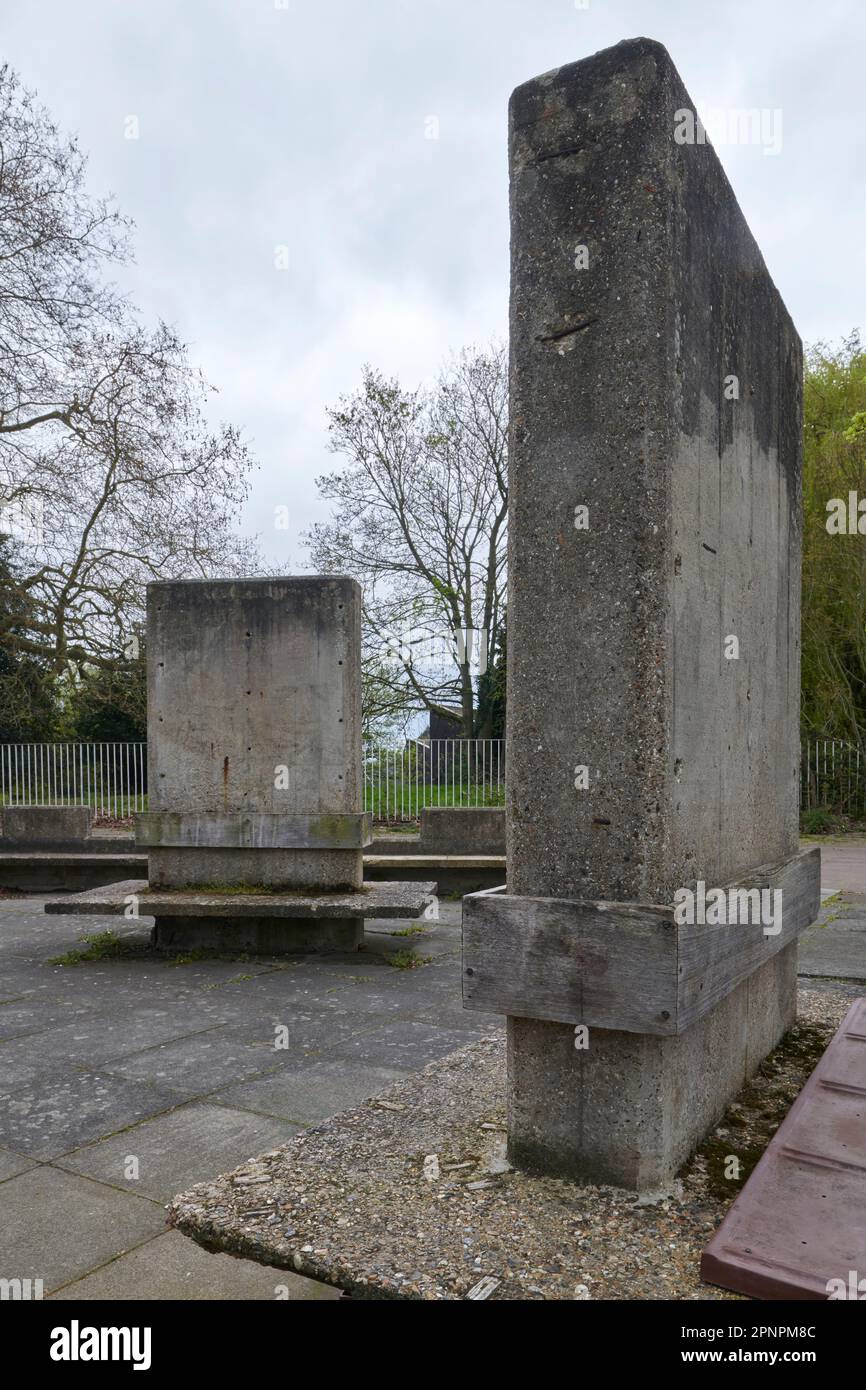 Crystal Palace Park Concrete Seating known as Stone Penge, South London ...