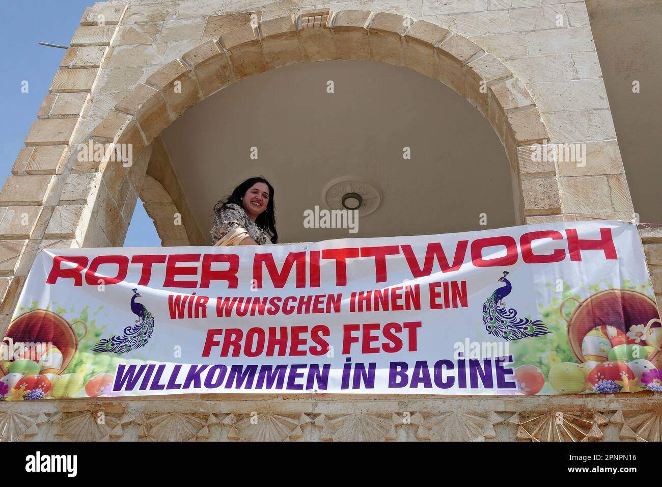 A banner reading "Happy Red Wednesday, welcome to Bacinê" in German ...