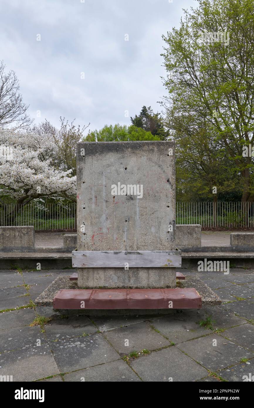 Crystal Palace Park Concrete Seating known as Stone Penge, South London ...